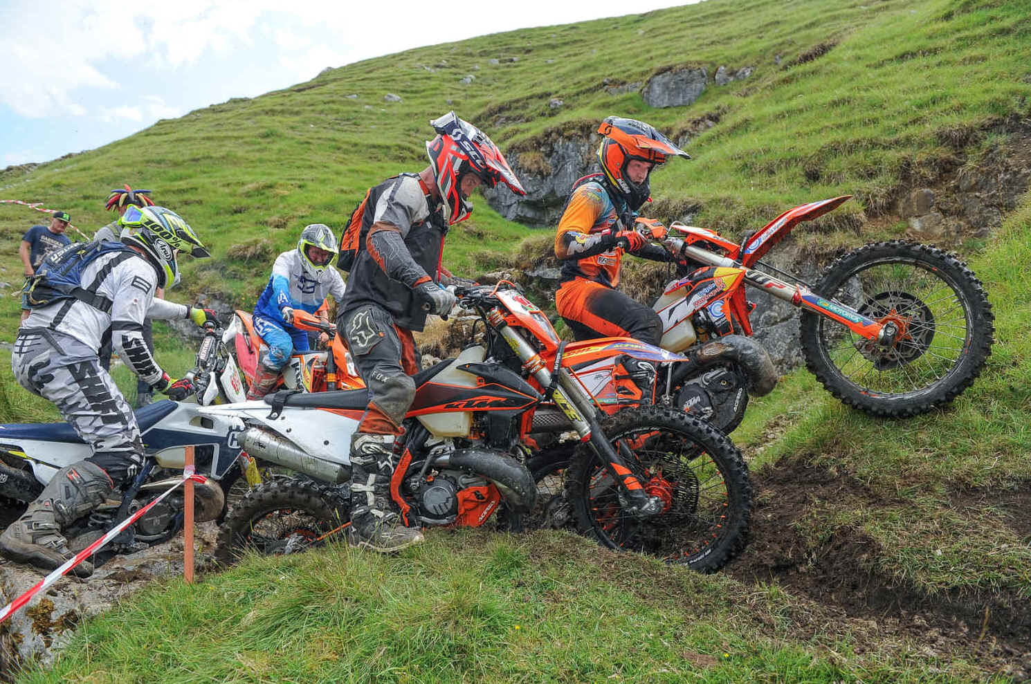 Enduro News The RAW Summit Extreme ACU British Extreme Enduro ...
