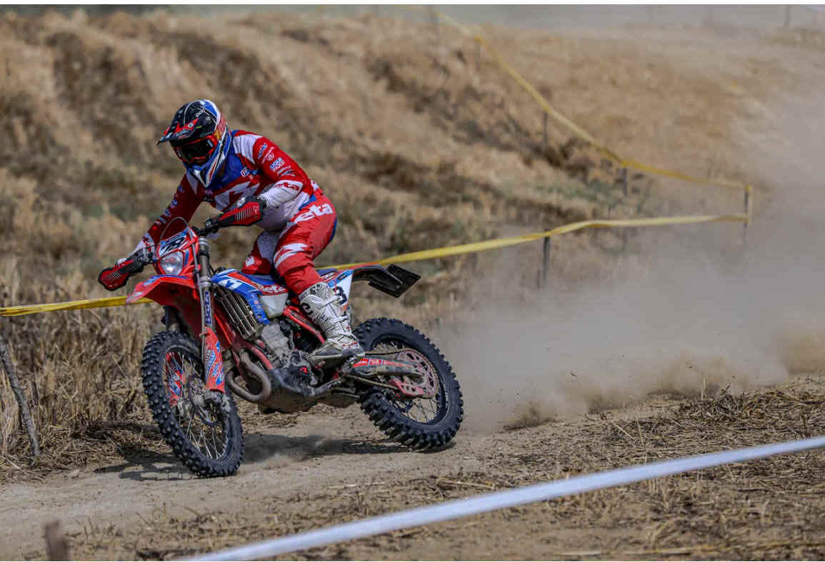 Enduro News Double win for Holcombe in Italy